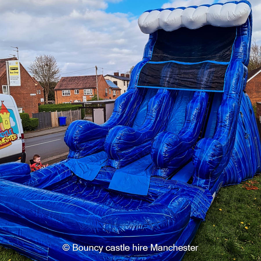 Waverunner dual lane water slide 30ftx20ft - Hire in Manchester ...